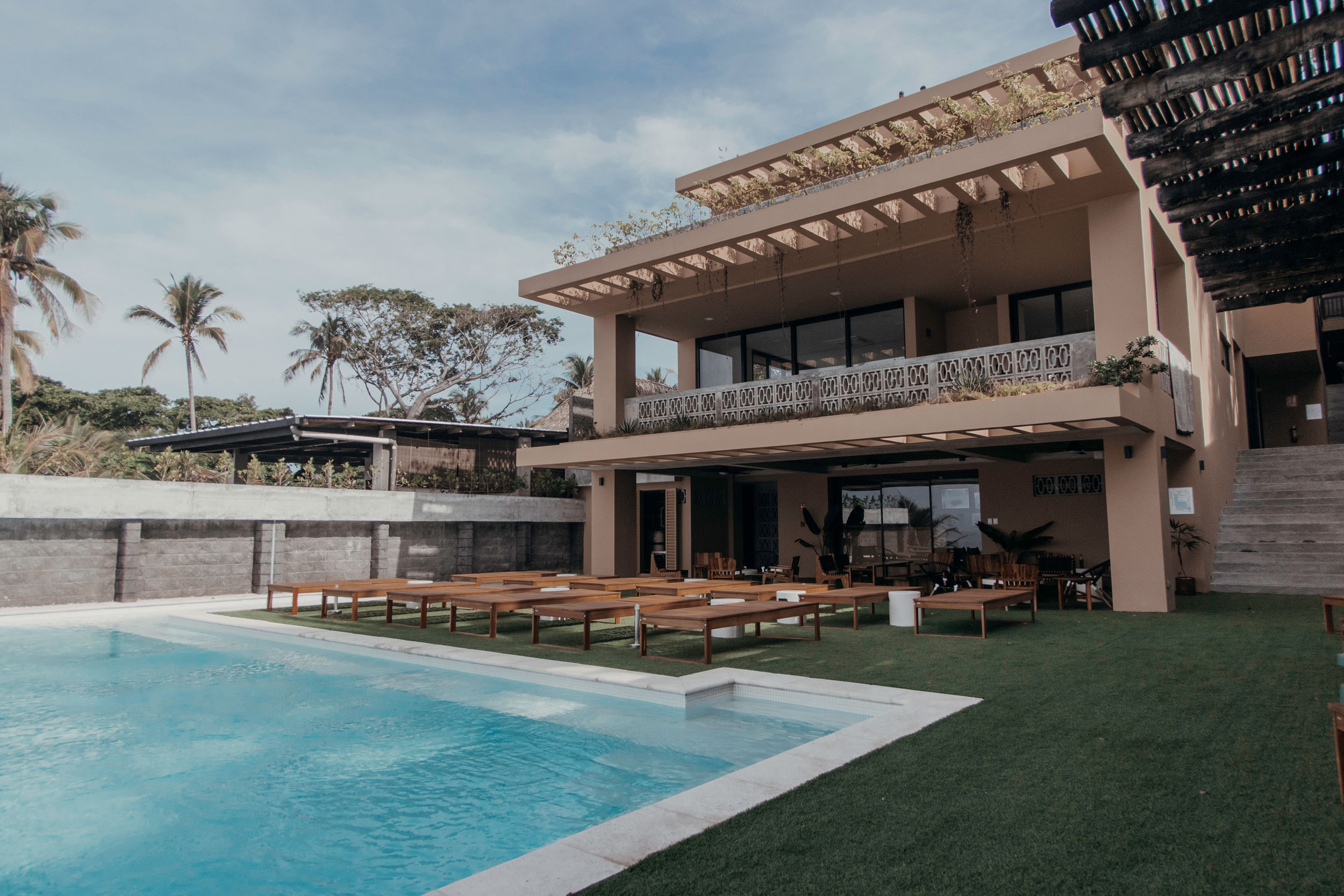 Wave House - Experiences